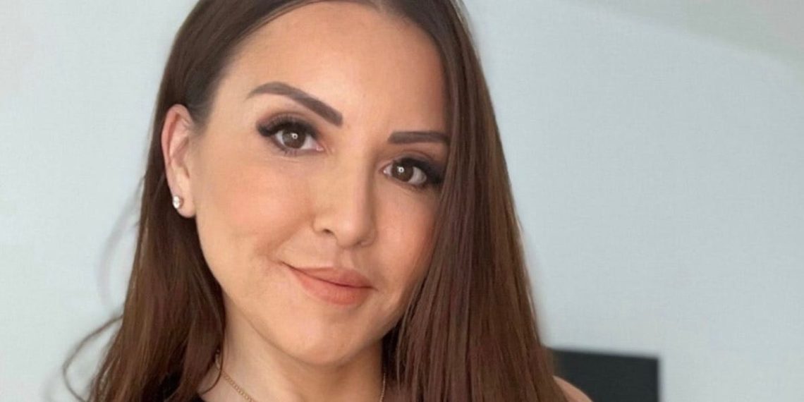 How an OnlyFans creator built a 7-figure business and boosted her ...