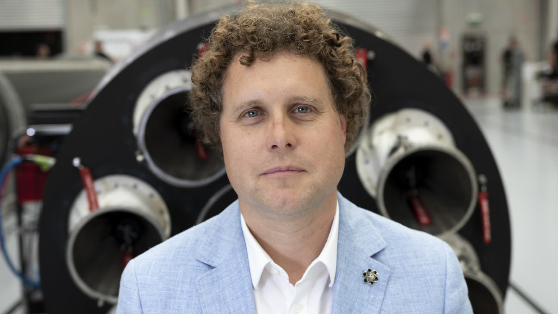 New Zealander without college degree couldn’t talk his way into NASA ...