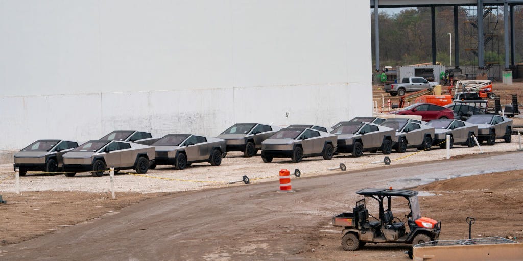 Video takes viewers behind the scenes of Tesla's Cybertruck ...